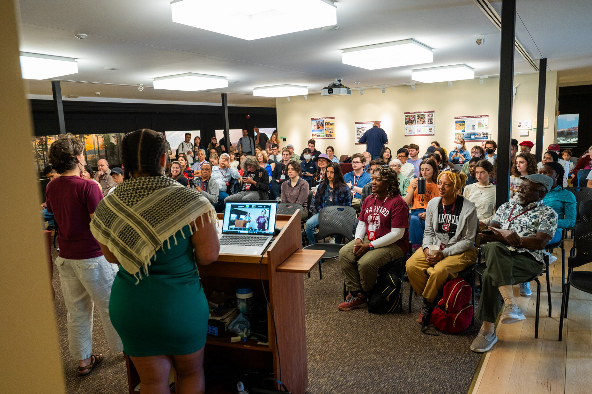A decades-long ecological experiment runs in Harvard Forest - The ...